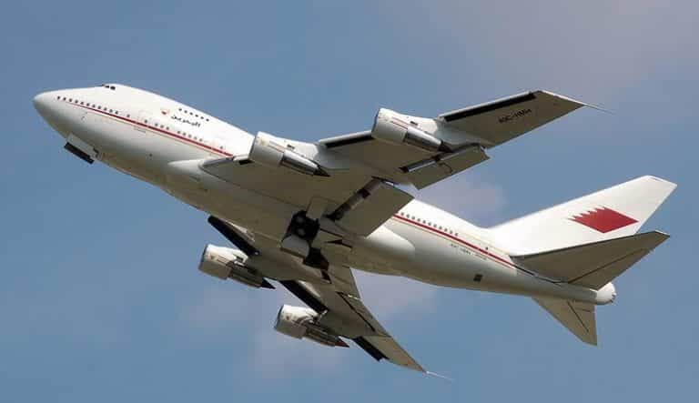 What is The Weight of a Boeing 747 Airplane?