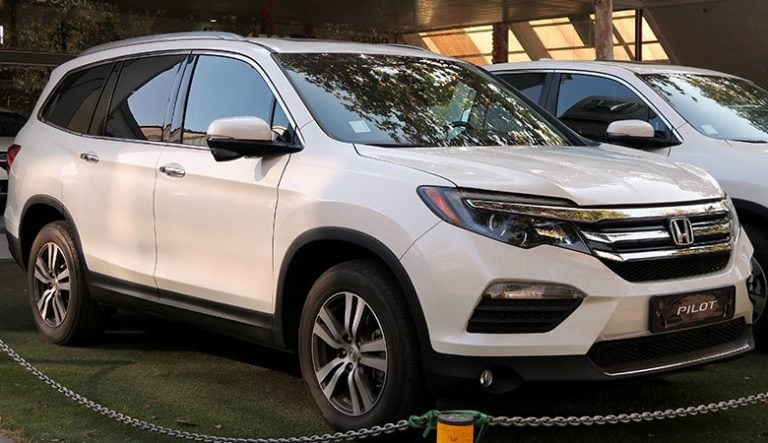 10 Cars That Weigh Around 4000 lbs (Pounds)