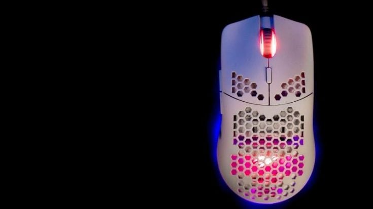Is a Heavier or Lighter Mouse Better?