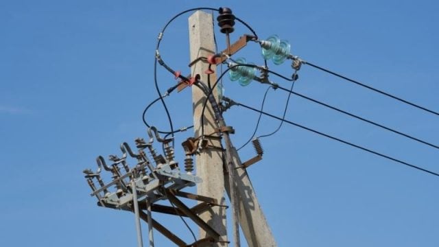 How Much Does A Utility Pole Weigh